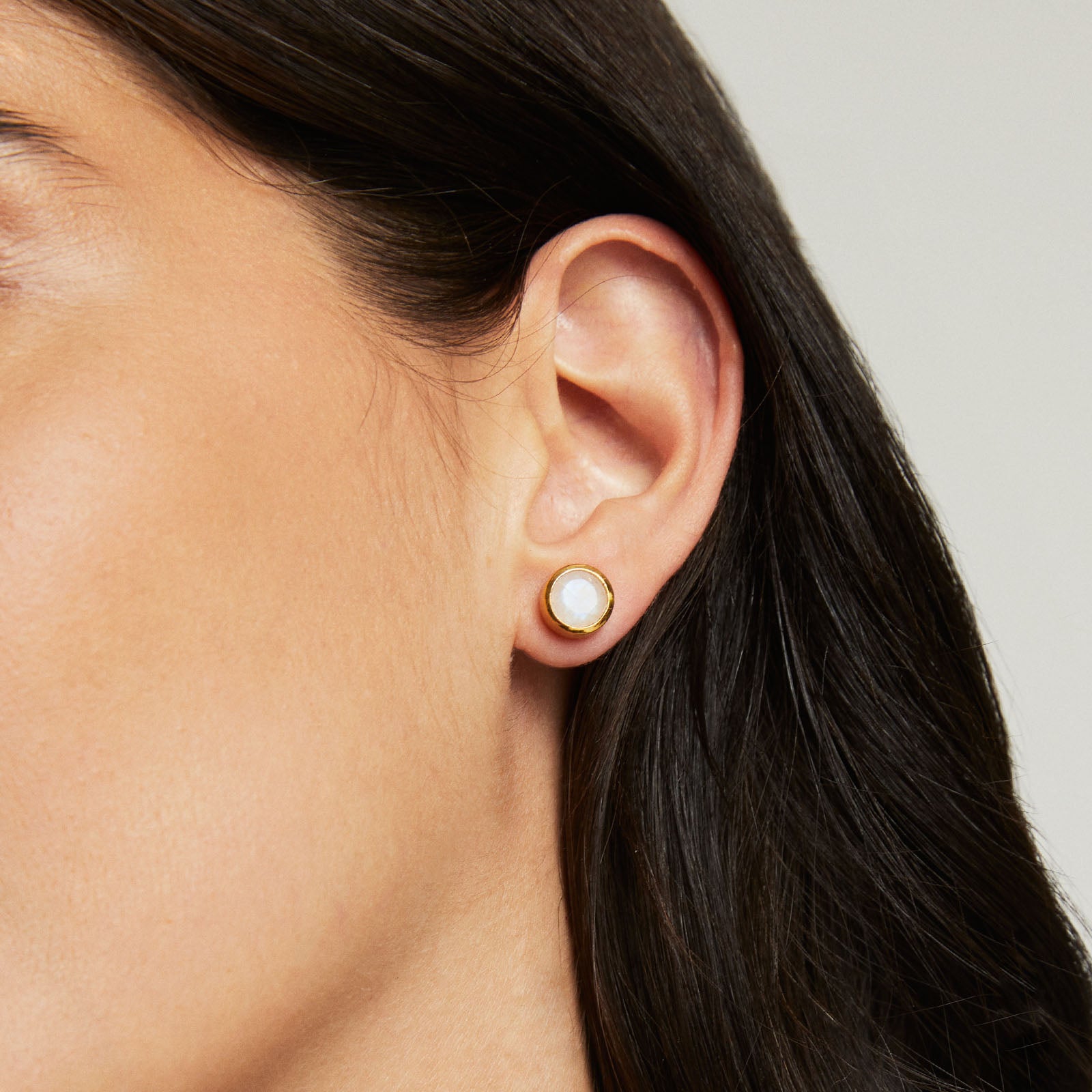 Dean Davidson | Signature Midi Knockout Studs | Gold Rainbow Moonstone